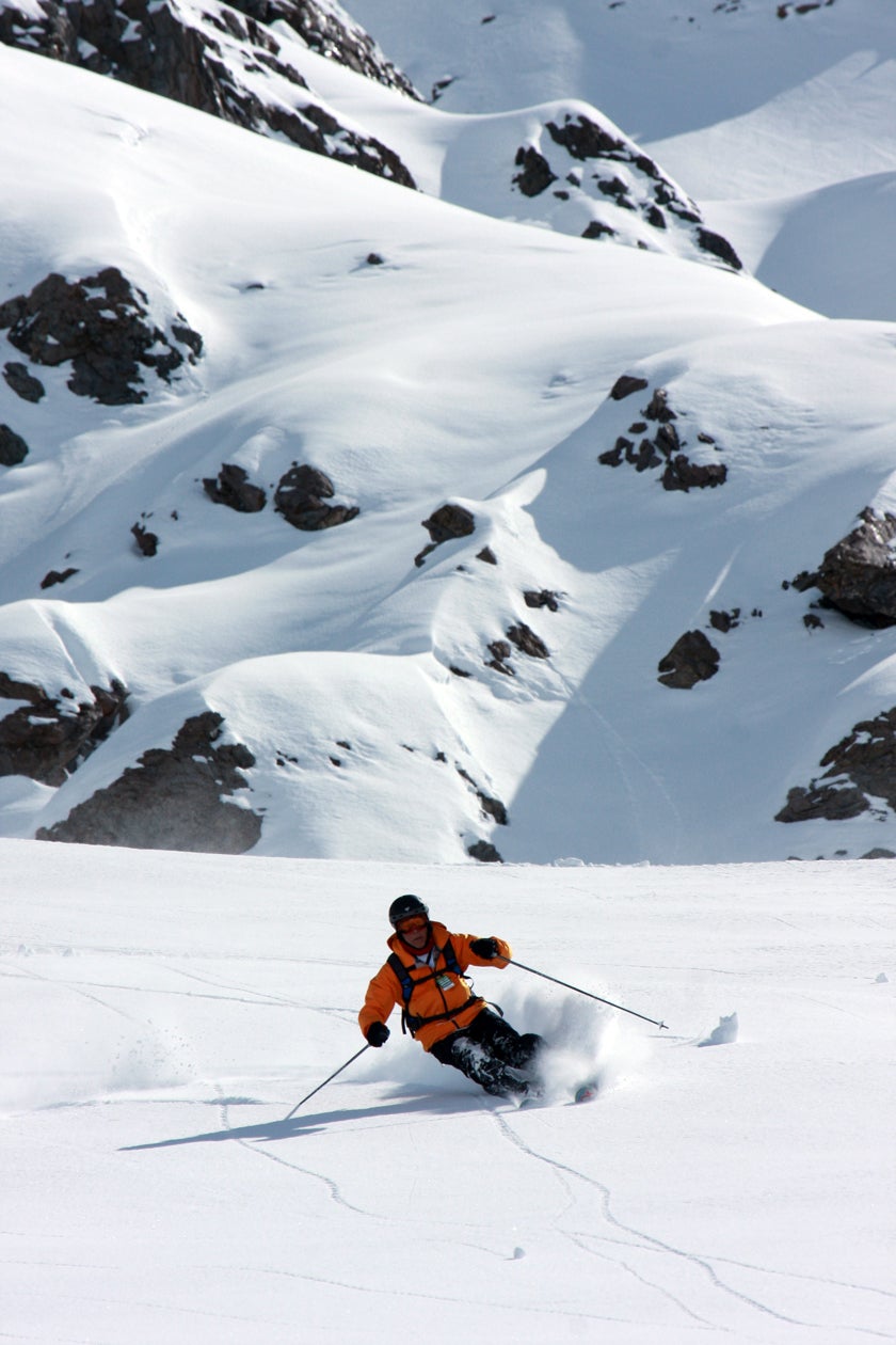 Pilo Skiing Powder