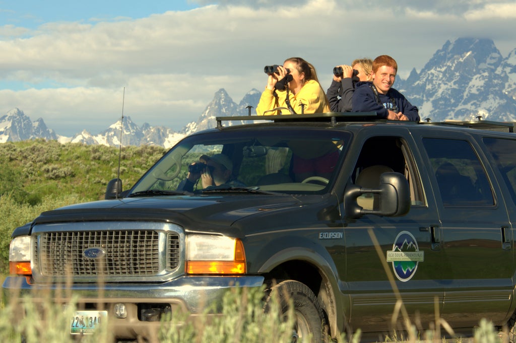 Eco Tour Adventures | SKI