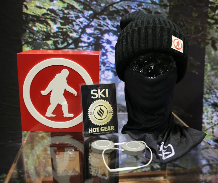 SIA Hot Gear 2017 | SKI