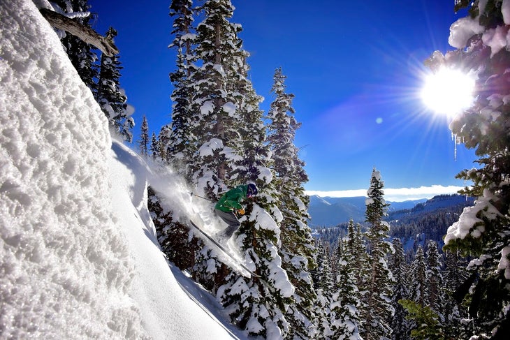 Experience Scarp Ridge Lodge | SKI