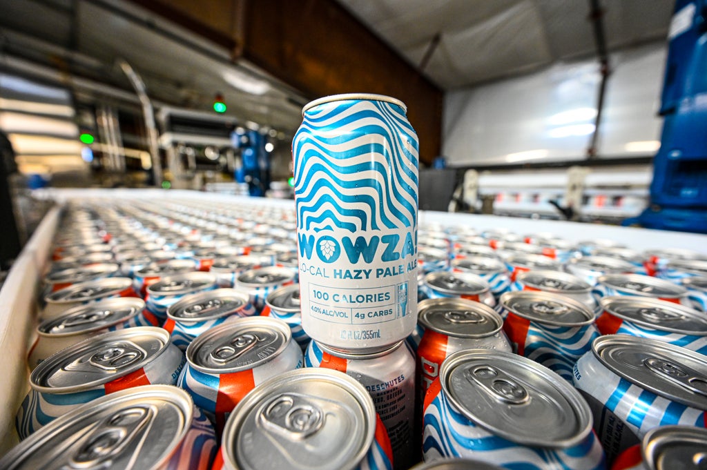 Review of Wowza! Lo-cal Hazy Pale Ale