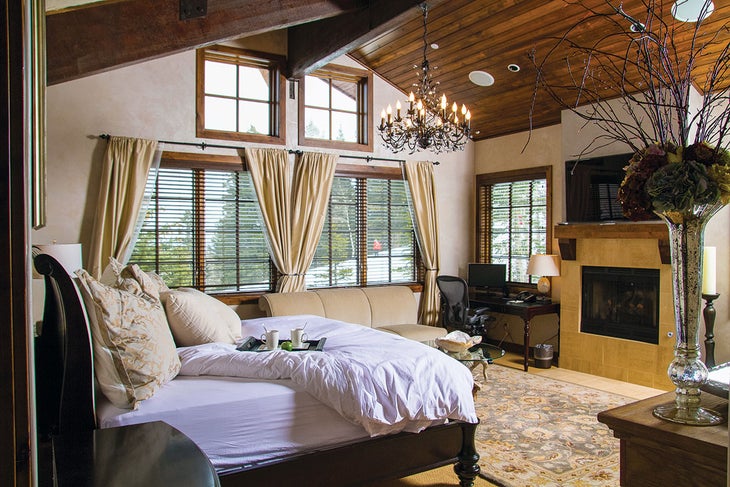 Deer Valley Lodging Guide | SKI