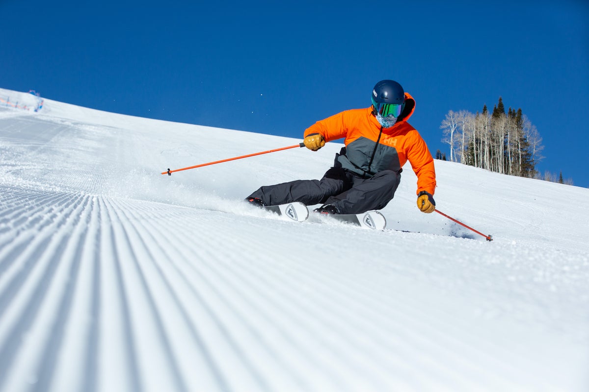 Why Upper-Lower Body Separation is an Essential Skill in Skiing | SKI