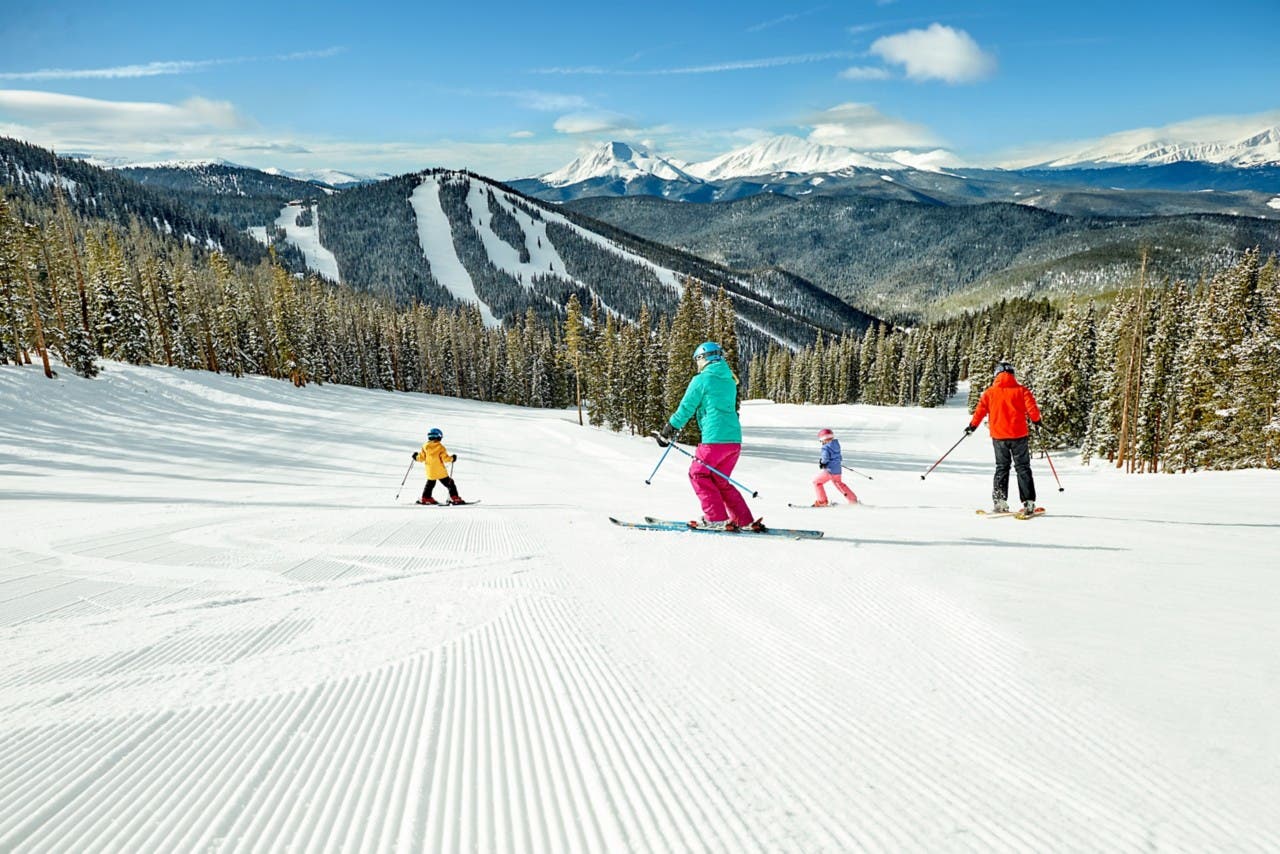 Best Ski Resorts in Colorado | SKI