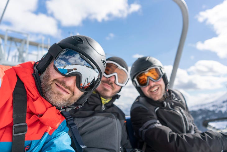 Ikon vs Epic: Which Ski Season Pass has the Best Perks? | SKI