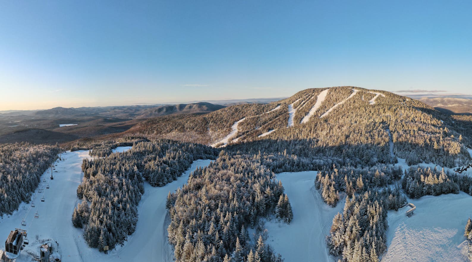 The Top 10 Resorts in the East for Value | SKI