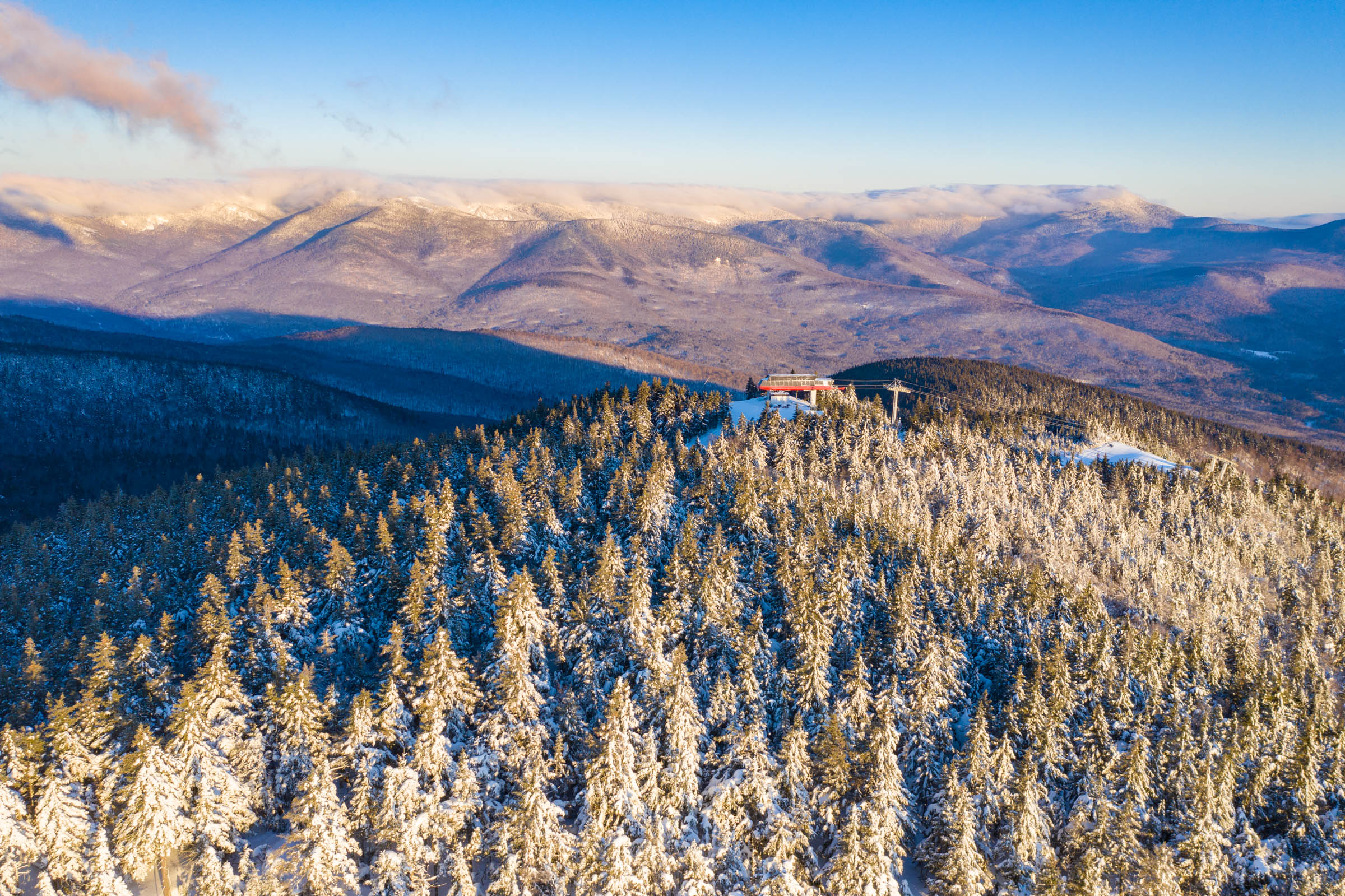 Complete Guide to Skiing at Sunday River Maine | SKI