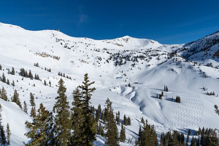 Top 10 Resorts in the West for Terrain Variety | SKI