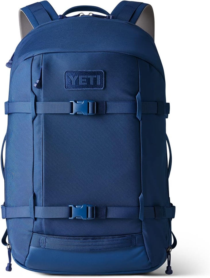 9 Gifts For Graduates Who Love To Adventure | SKI