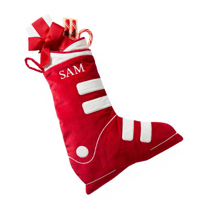 Holiday Gifts for Skiers on a Budget | SKI