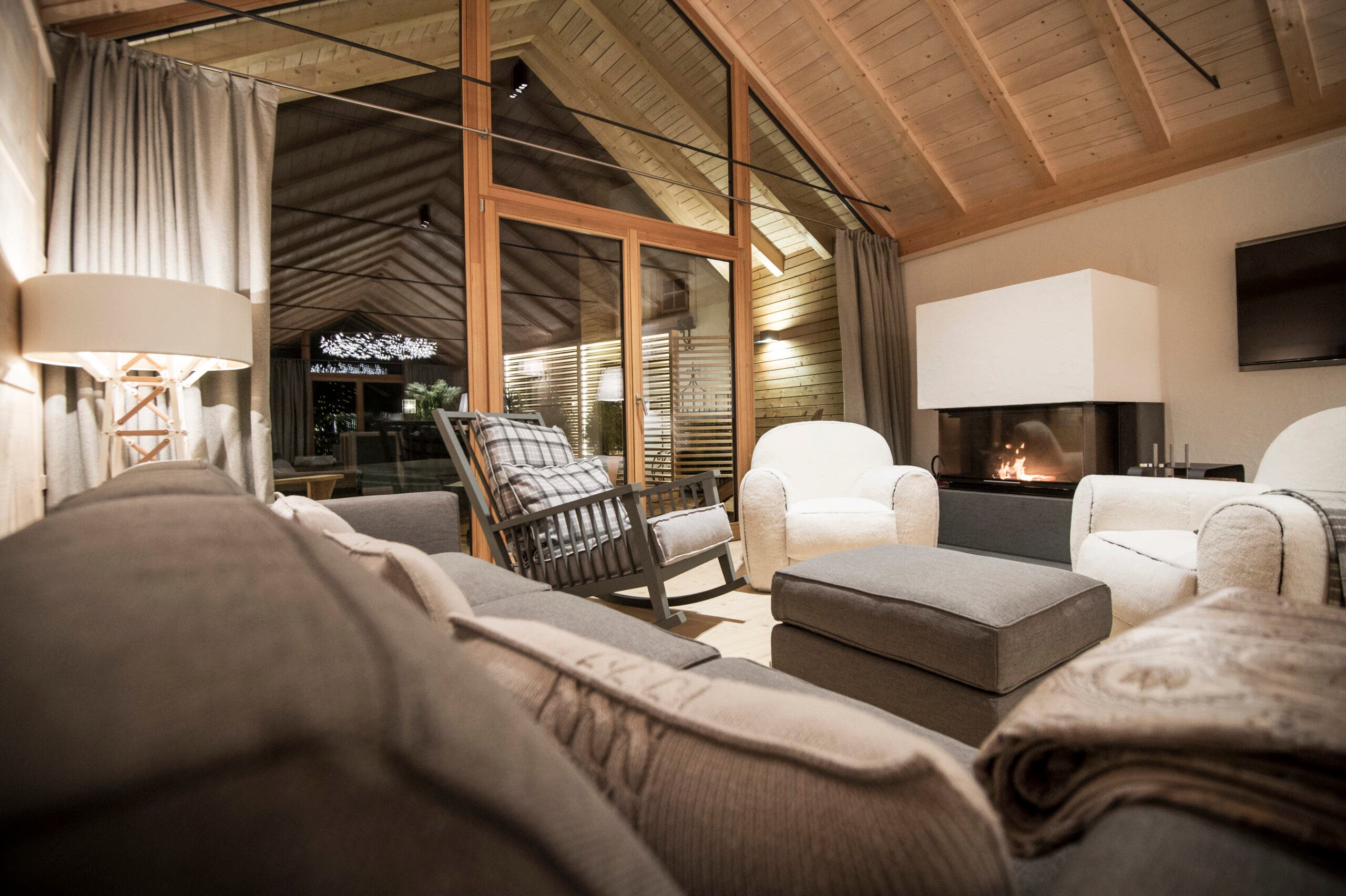 Best Hotels for Dedicated Skiers | SKI