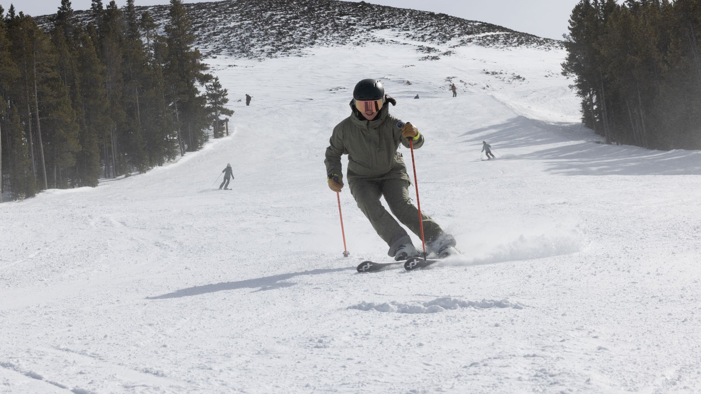 The 7 Best Women’s Frontside Skis of 2026, Reviewed by SKI