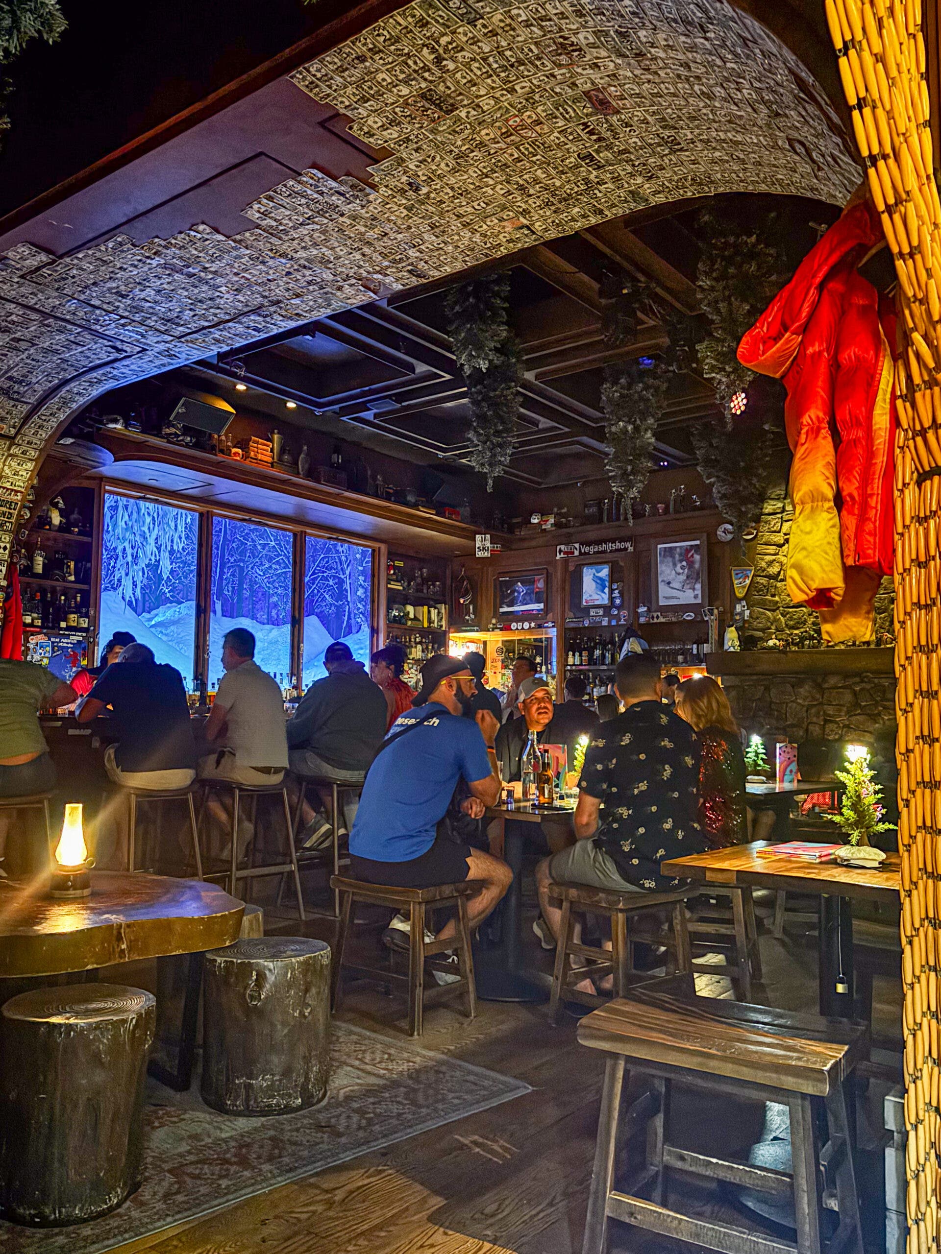The Ski Lodge at The Cosmopolitan Is a The Après Bar We Need | SKI
