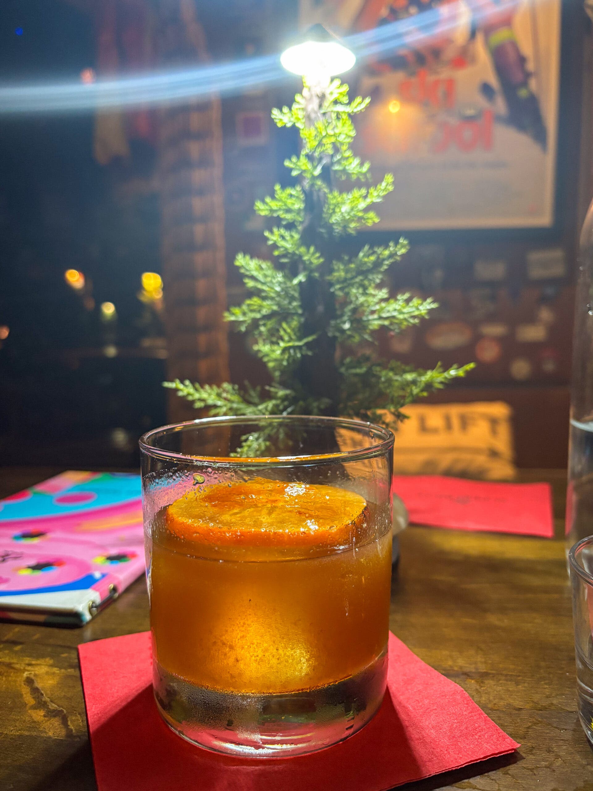 The Ski Lodge at The Cosmopolitan Is a The Après Bar We Need | SKI