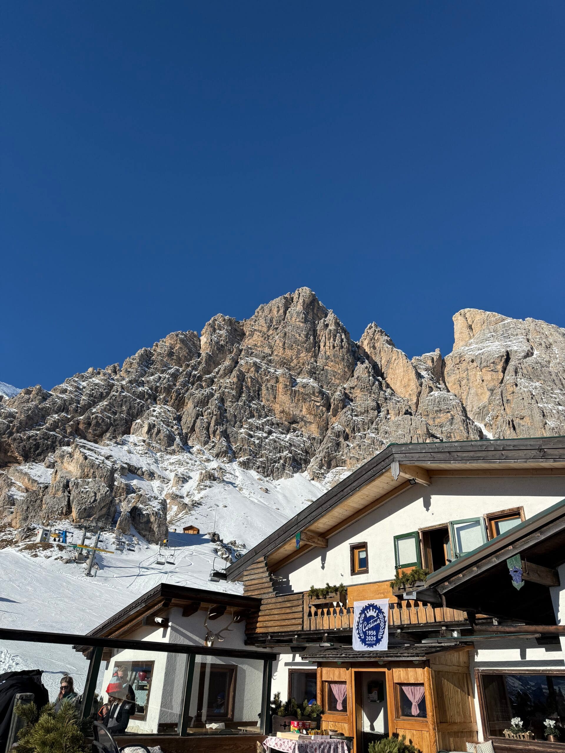 Planning A Ski Trip To The Dolomites? Try A Ski Safari | SKI